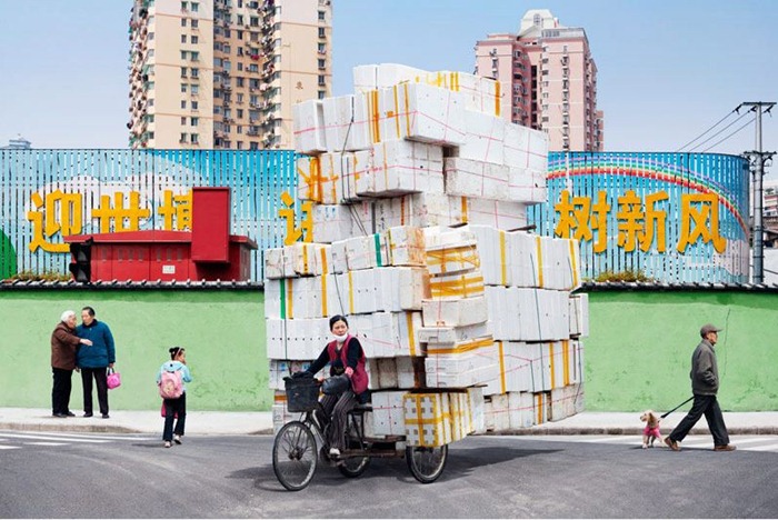 China’s Overloaded Cycle Carriers | Amusing Planet